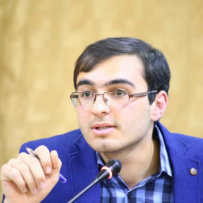 Loop | Ehsan Amiri-Ardekani