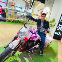 Loop | Muhammad Zeeshan Munir