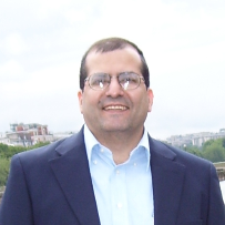 Loop | Kia Hamid Yeganeh