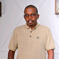 Loop | Martin Wahogo Theuri