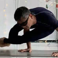 Loop | Chi-Kuang Wen