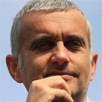 Loop | Gabor Domokos